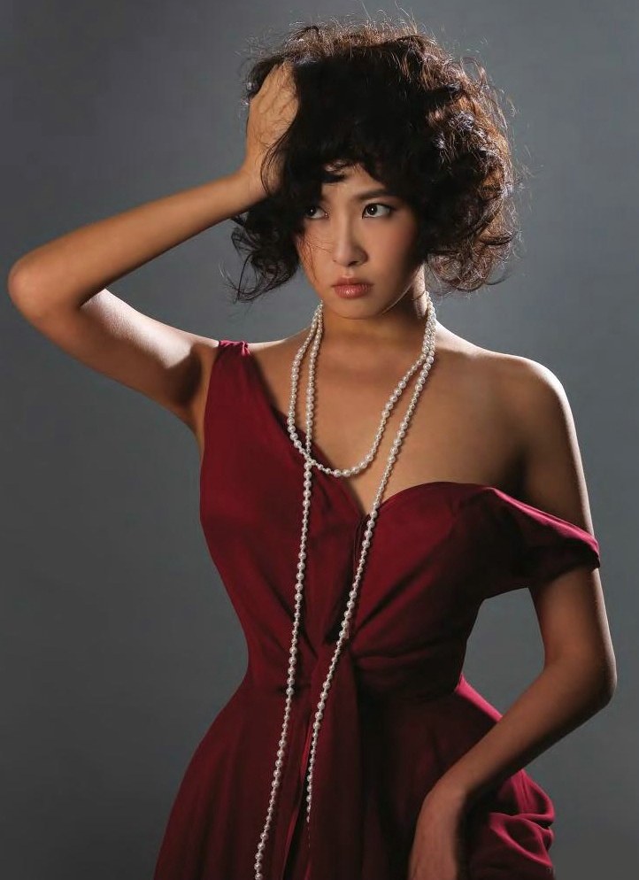 Korean Actress Kim Sun Ah Picture Gallery